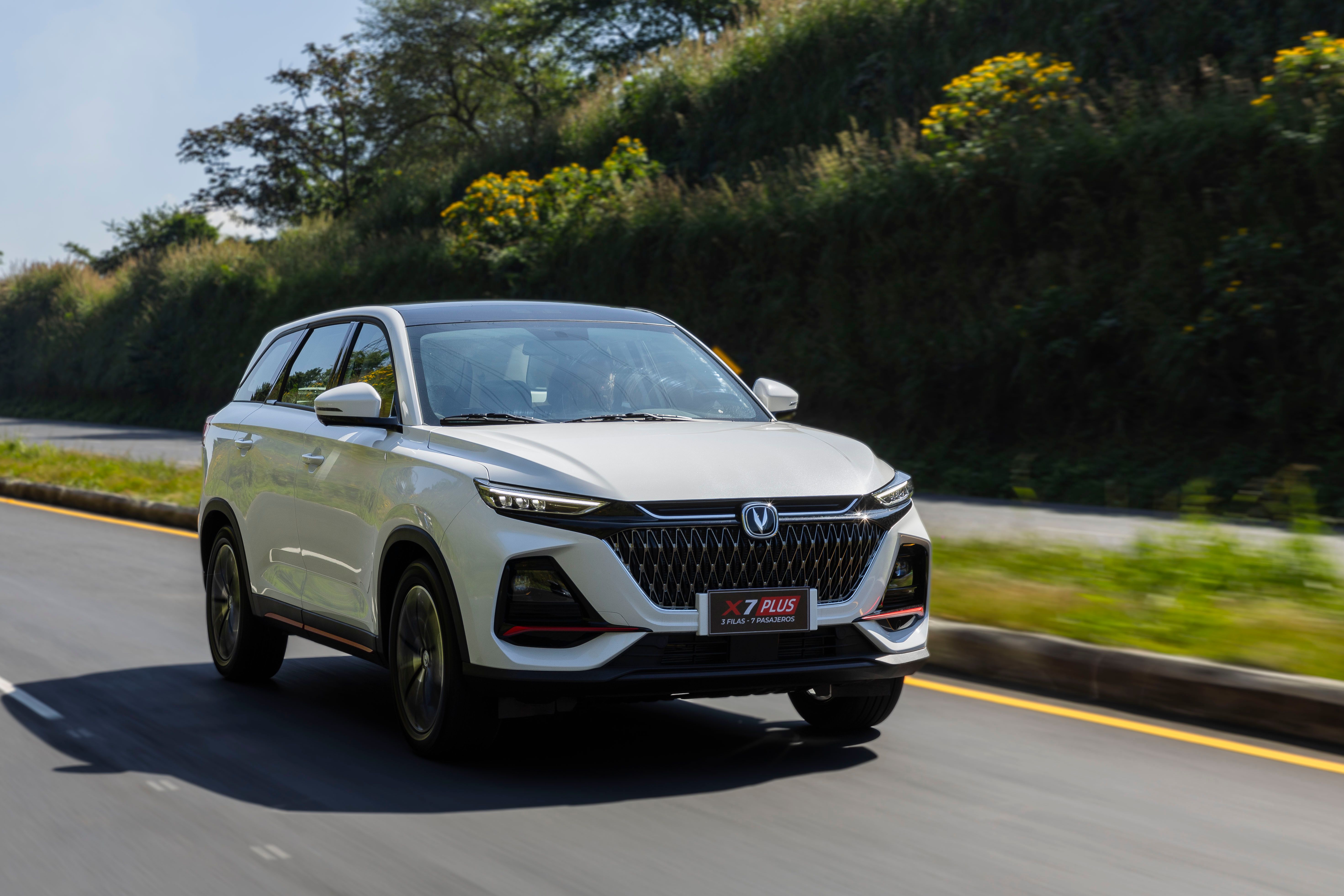 Compra un MINIVAN CHANGAN X7 PLUS nuevo en línea | CrediAuto en Línea ...