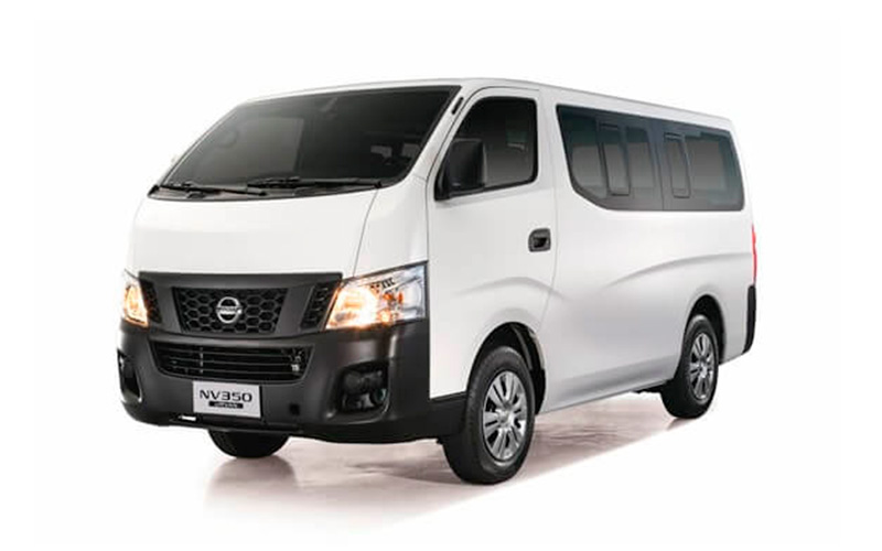 Compra un COMERCIAL NISSAN URVAN MICROBUS nuevo en línea | CrediAuto en ...